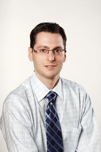 Dr. Bram Salis - Perio Montréal